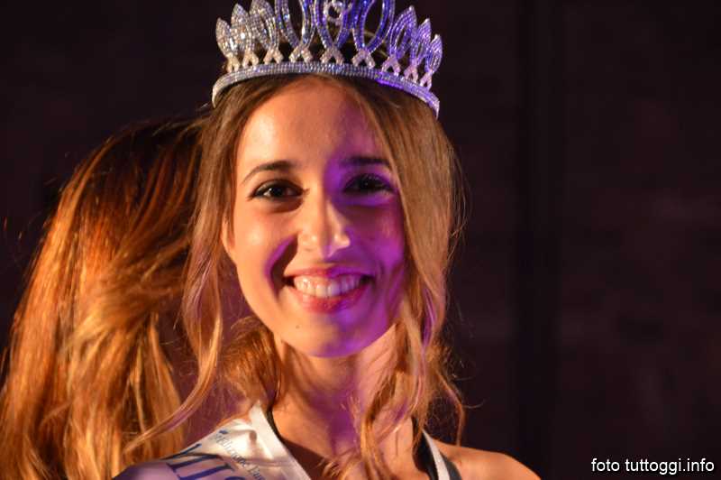 A Giulia Bini la fascia di Miss Europe Continental per l'Umbria ...