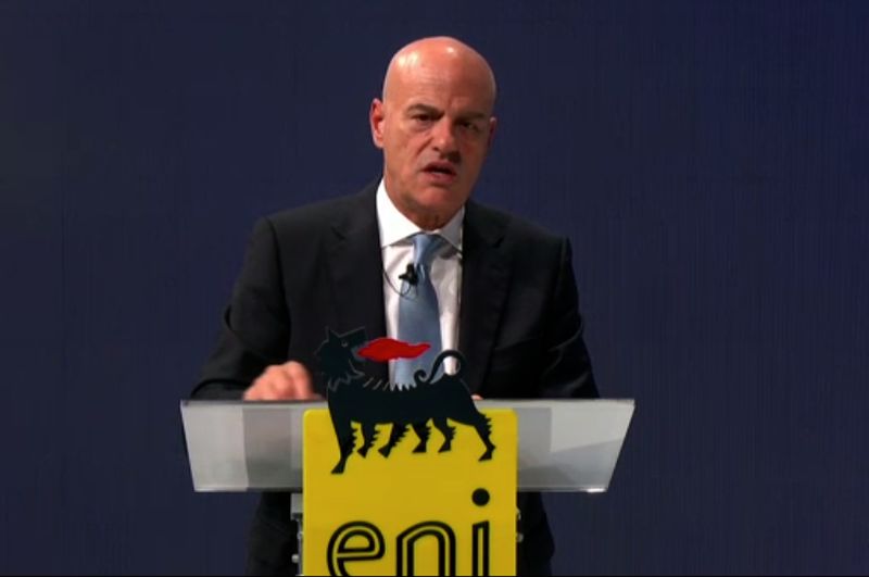 Eni accelera la trasformazione verso l’obiettivo zero emissioni ...